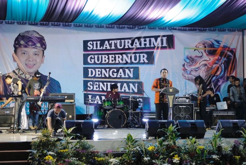 Gubernur Lampung Minta Seniman Gerakkan Ekonomi Kreatif | Radio Suara ...